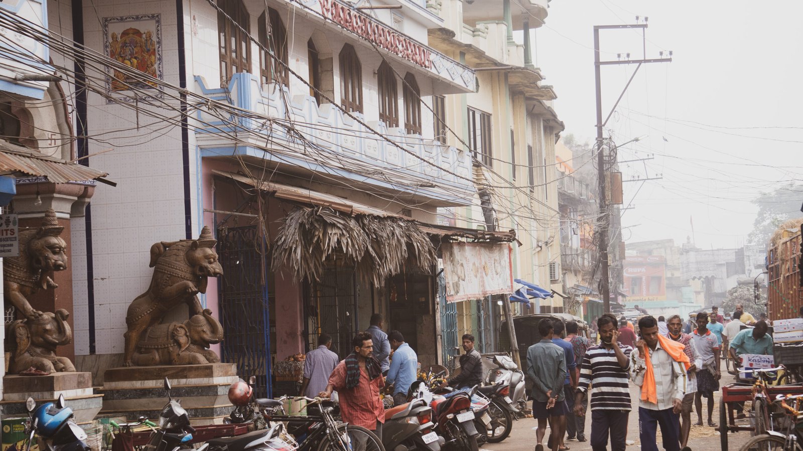 The Wholesale Markets of Cuttack - The Locavore